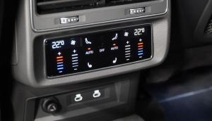 Белый Ауди Ку 7 2025 в Таллин, объемом двигателя 3.00 л и пробегом 20 тыс. км за 72900 €, фото 28 на AUTOMOTO.COM.LV