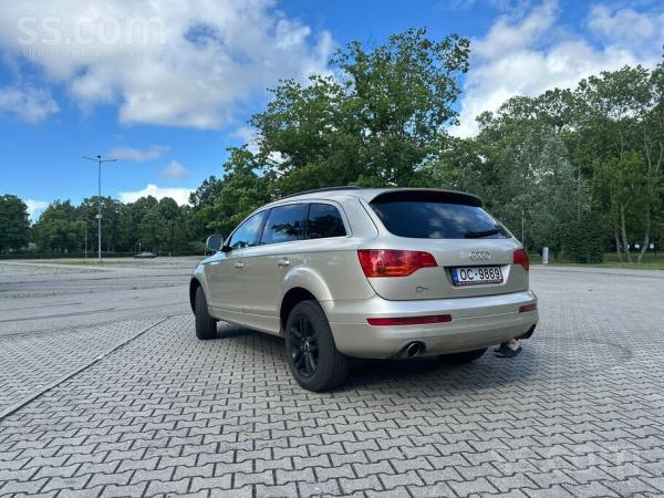 Dzeltens Audi Q7 2007 Rīga, ar dzinēja tilpumu 3.00 L un nobraukumu 454 tūkst. km par 6000 €, foto 4 vietnē AUTOMOTO.COM.LV