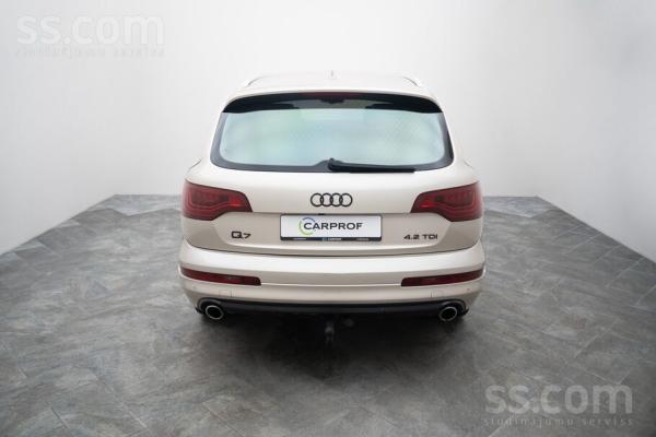 Yellow Audi Q7 2011 in Tallinn, with an engine capacity of 4.10 L and mileage of 270 thousand km for 12999 €, photo 5 on AUTOMOTO.COM.LV