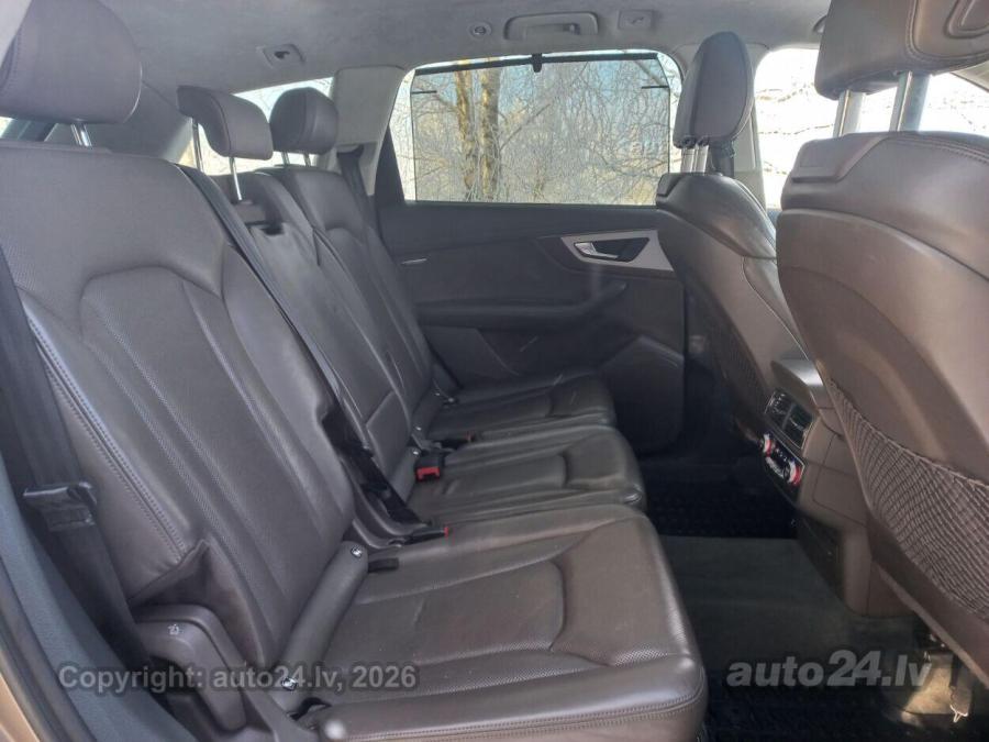 Dzeltens Audi Q7 2016 Tartu, ar dzinēja tilpumu 3.00 L un nobraukumu 258 tūkst. km par 23900 €, foto 12 vietnē AUTOMOTO.COM.LV
