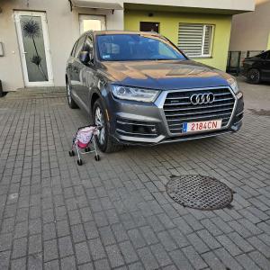Dzeltens Audi Q7 2017 Kauņa, ar dzinēja tilpumu 3.00 L un nobraukumu 170 tūkst. km par 8000 €, foto  vietnē AUTOMOTO.COM.LV