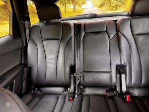 Yellow Audi Q7 2022 in Vilnius, with an engine capacity of 3.00 L and mileage of 68 thousand km for 52500 €, photo 14 on AUTOMOTO.COM.LV