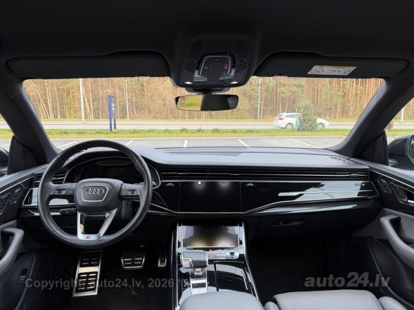 Black Audi Q8 2022 in Tallinn, with an engine capacity of 3.00 L and mileage of 122 thousand km for 51500 €, photo 8 on AUTOMOTO.COM.LV