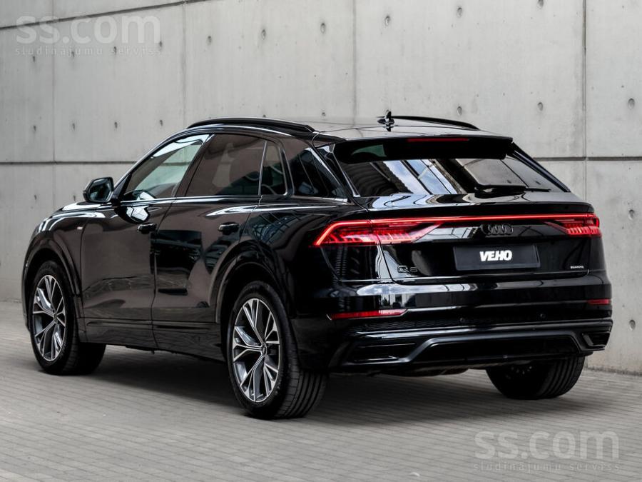Black Audi Q8 2023 in Riga, with an engine capacity of 3.00 L and mileage of 70 thousand km for 54900 €, photo 9 on AUTOMOTO.COM.LV