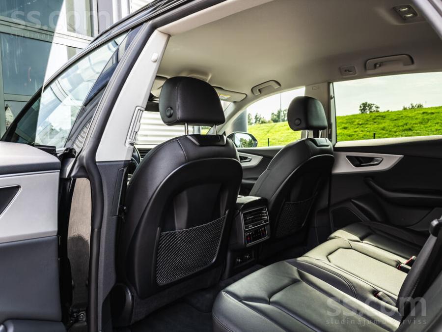 Black Audi Q8 2023 in Riga, with an engine capacity of 3.00 L and mileage of 70 thousand km for 54900 €, photo 17 on AUTOMOTO.COM.LV