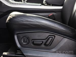Black Audi Q8 2023 in Riga, with an engine capacity of 3.00 L and mileage of 70 thousand km for 54900 €, photo 19 on AUTOMOTO.COM.LV