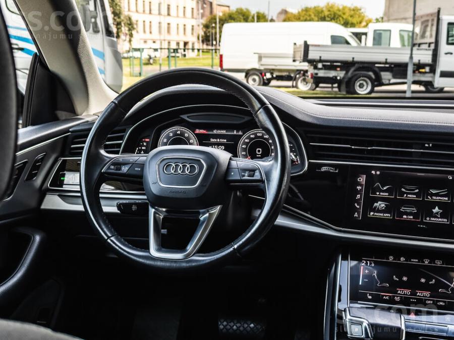 Black Audi Q8 2023 in Riga, with an engine capacity of 3.00 L and mileage of 70 thousand km for 54900 €, photo 34 on AUTOMOTO.COM.LV