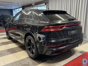 Melns Audi Q8 2018 Mārupe, ar dzinēja tilpumu 3.00 L un nobraukumu 217 tūkst. km par 39990 €, foto 3 vietnē AUTOMOTO.COM.LV