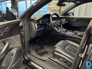 Melns Audi Q8 2018 Mārupe, ar dzinēja tilpumu 3.00 L un nobraukumu 217 tūkst. km par 39990 €, foto 7 vietnē AUTOMOTO.COM.LV