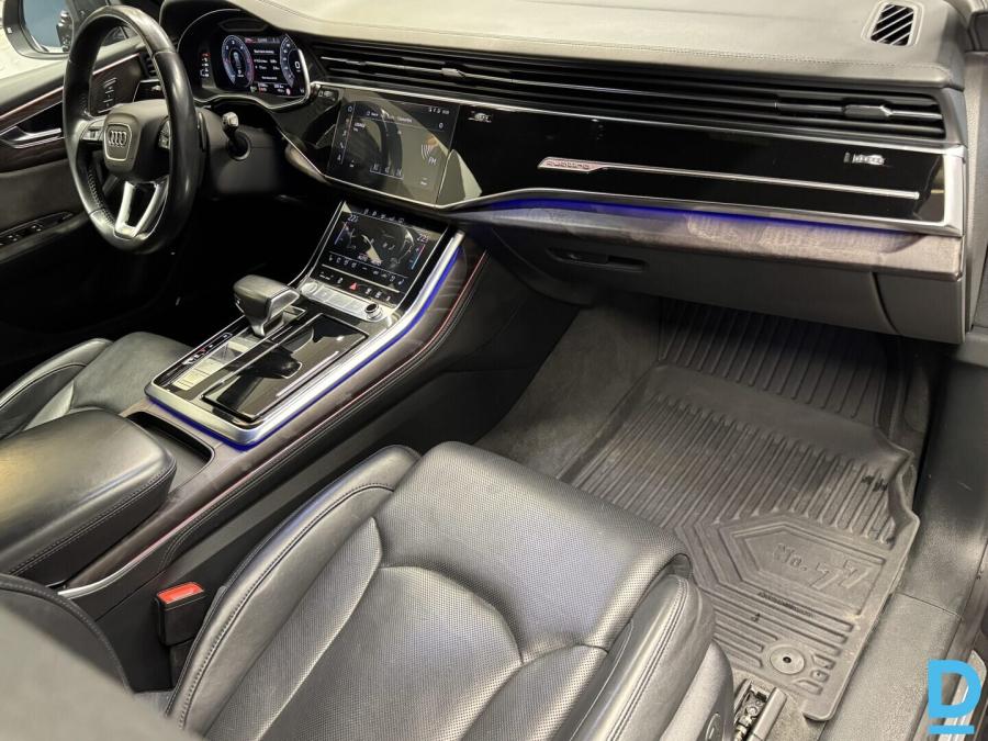 Melns Audi Q8 2018 Mārupe, ar dzinēja tilpumu 3.00 L un nobraukumu 217 tūkst. km par 39990 €, foto 11 vietnē AUTOMOTO.COM.LV