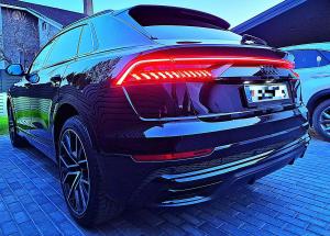 Melns Audi Q8 2018 Marijampole, ar dzinēja tilpumu 2.97 L un nobraukumu 249 tūkst. km par 39990 €, foto 10 vietnē AUTOMOTO.COM.LV