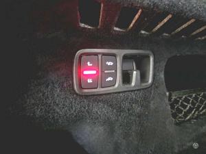 Melns Audi Q8 2018 Marijampole, ar dzinēja tilpumu 2.97 L un nobraukumu 249 tūkst. km par 39990 €, foto 16 vietnē AUTOMOTO.COM.LV