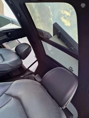Melns Audi Q8 2018 Marijampole, ar dzinēja tilpumu 2.97 L un nobraukumu 249 tūkst. km par 39990 €, foto 23 vietnē AUTOMOTO.COM.LV