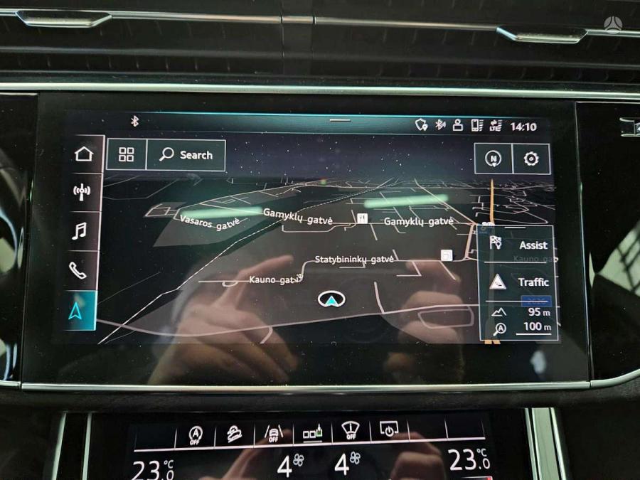Melns Audi Q8 2018 Marijampole, ar dzinēja tilpumu 2.97 L un nobraukumu 249 tūkst. km par 39990 €, foto 34 vietnē AUTOMOTO.COM.LV