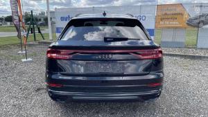 Black Audi Q8 2018 in Marijampole, with an engine capacity of 2.97 L and mileage of 252 thousand km for 38900 €, photo 9 on AUTOMOTO.COM.LV