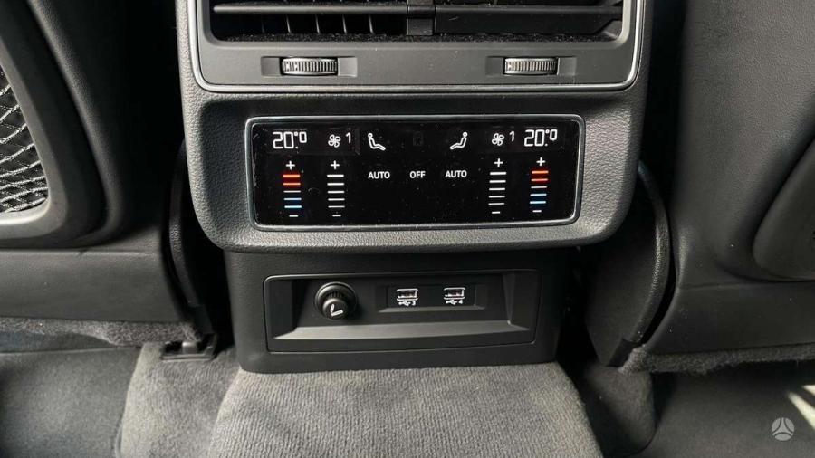 Black Audi Q8 2018 in Marijampole, with an engine capacity of 2.97 L and mileage of 252 thousand km for 38900 €, photo 21 on AUTOMOTO.COM.LV