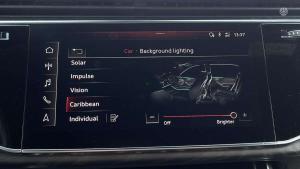 Black Audi Q8 2018 in Marijampole, with an engine capacity of 2.97 L and mileage of 252 thousand km for 38900 €, photo 40 on AUTOMOTO.COM.LV
