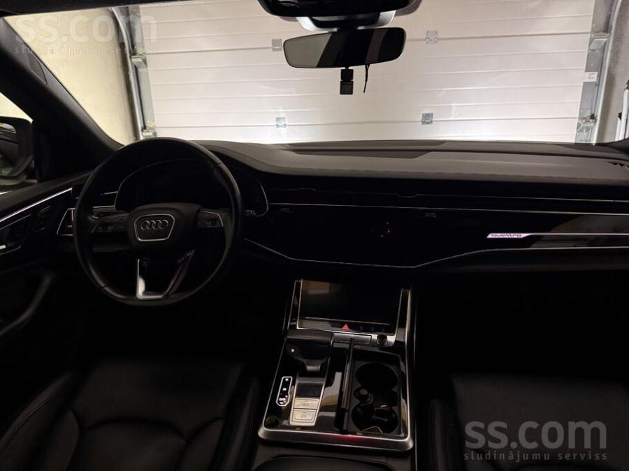 Black Audi Q8 2018 in Riga, with an engine capacity of 3.00 L and mileage of 225 thousand km for 39000 €, photo 7 on AUTOMOTO.COM.LV