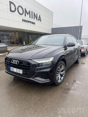 Melns Audi Q8 2019 Ogre, ar dzinēja tilpumu 3.00 L un nobraukumu 122 tūkst. km par 97800 €, foto 1 vietnē AUTOMOTO.COM.LV