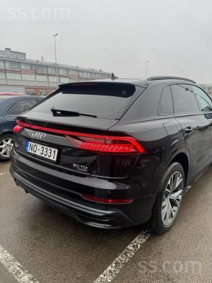 Melns Audi Q8 2019 Ogre, ar dzinēja tilpumu 3.00 L un nobraukumu 122 tūkst. km par 97800 €, foto 6 vietnē AUTOMOTO.COM.LV