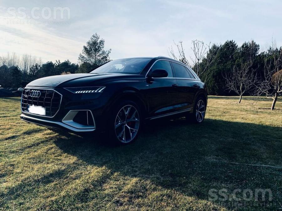 Melns Audi Q8 2019 Liepāja, ar dzinēja tilpumu 3.00 L un nobraukumu 142 tūkst. km par 54500 €, foto 2 vietnē AUTOMOTO.COM.LV