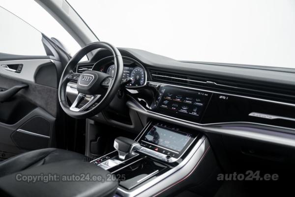Black Audi Q8 2019 in Tallinn, with an engine capacity of 3.00 L and mileage of 139 thousand km for 43999 €, photo 11 on AUTOMOTO.COM.LV