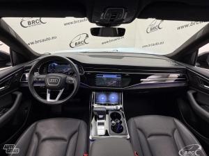 Black Audi Q8 2019 in Avizieniai, with an engine capacity of 3.00 L and mileage of 61 thousand km for 42900 €, photo 4 on AUTOMOTO.COM.LV