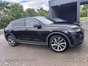 Melns Audi Q8 2019 Tallina, ar dzinēja tilpumu 3.00 L un nobraukumu 201 tūkst. km par 40500 €, foto 4 vietnē AUTOMOTO.COM.LV