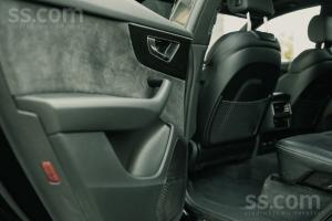 Melns Audi Q8 2019 Rīga, ar dzinēja tilpumu 3.00 L un nobraukumu 121 tūkst. km par 42000 €, foto 31 vietnē AUTOMOTO.COM.LV
