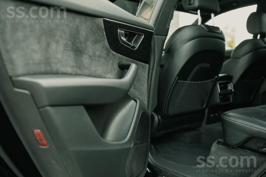 Melns Audi Q8 2019 Rīga, ar dzinēja tilpumu 3.00 L un nobraukumu 121 tūkst. km par 42000 €, foto 32 vietnē AUTOMOTO.COM.LV
