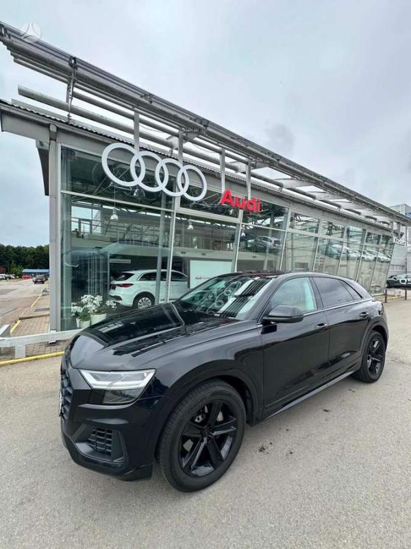Black Audi Q8 2019 in Klaipeda, with an engine capacity of 3.00 L and mileage of 182 thousand km for 35500 €, photo 1 on AUTOMOTO.COM.LV