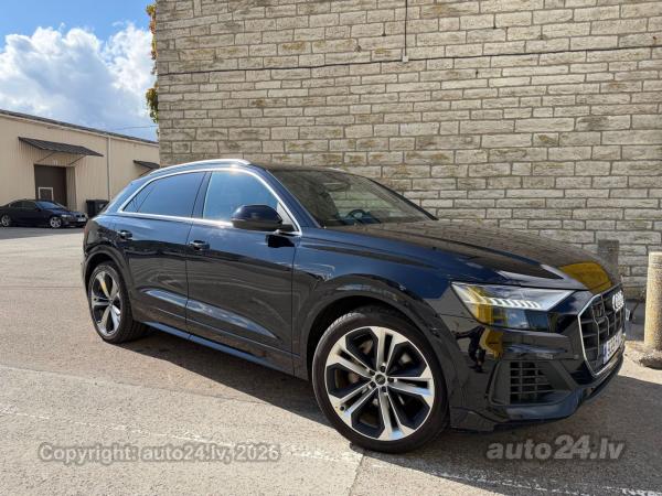 Black Audi Q8 2019 in Tallinn, with an engine capacity of 3.00 L and mileage of 94 thousand km for 45000 €, photo 1 on AUTOMOTO.COM.LV