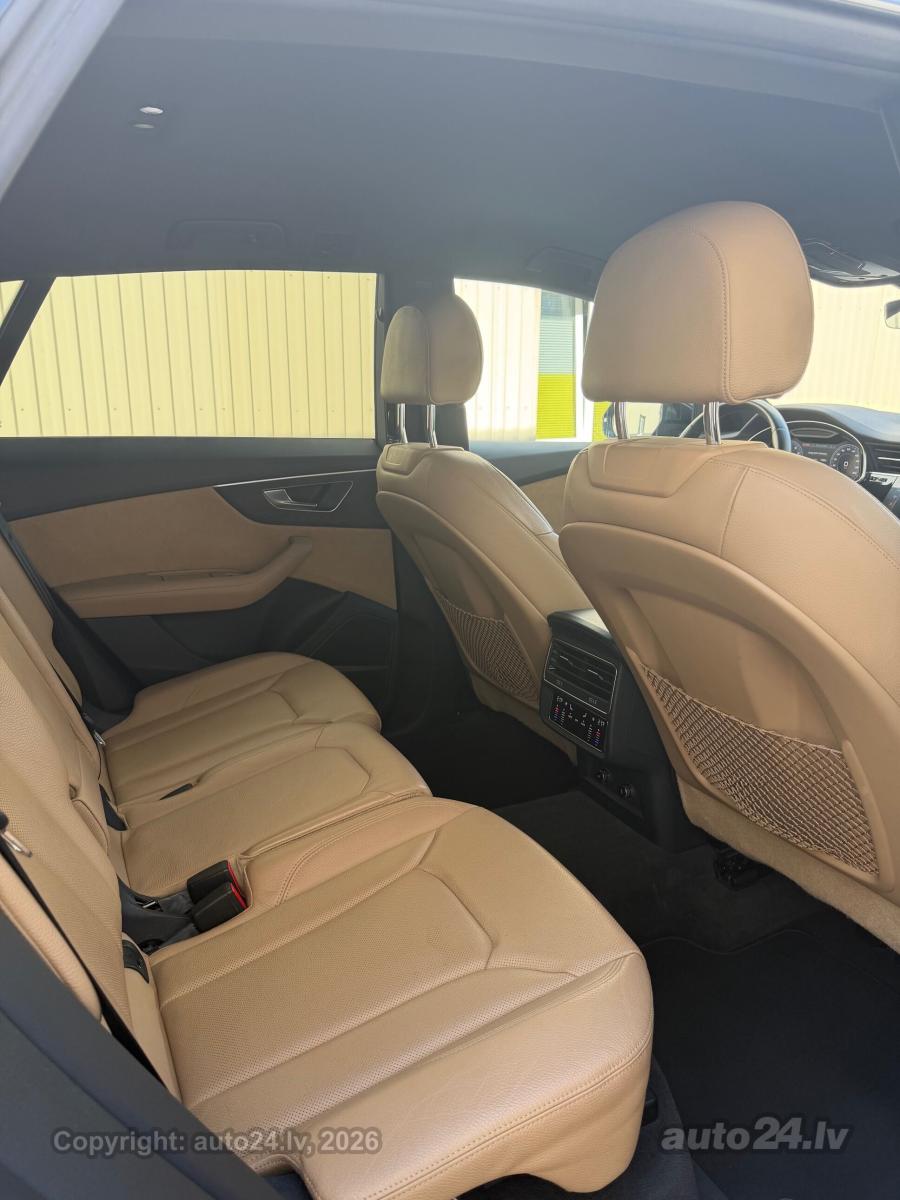 Melns Audi Q8 2019 Tallina, ar dzinēja tilpumu 3.00 L un nobraukumu 94 tūkst. km par 45000 €, foto 14 vietnē AUTOMOTO.COM.LV