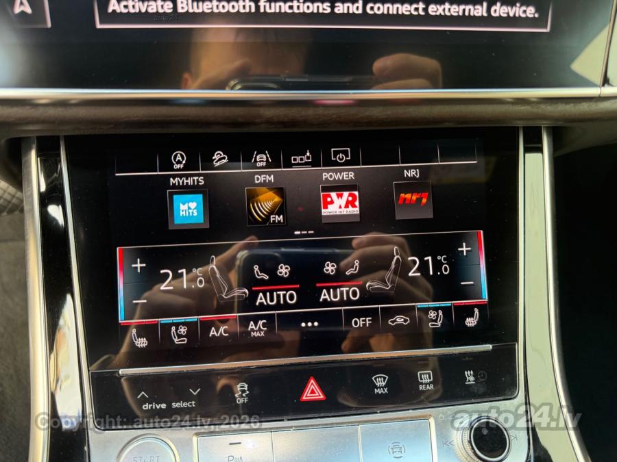 Melns Audi Q8 2019 Tallina, ar dzinēja tilpumu 3.00 L un nobraukumu 94 tūkst. km par 45000 €, foto 18 vietnē AUTOMOTO.COM.LV
