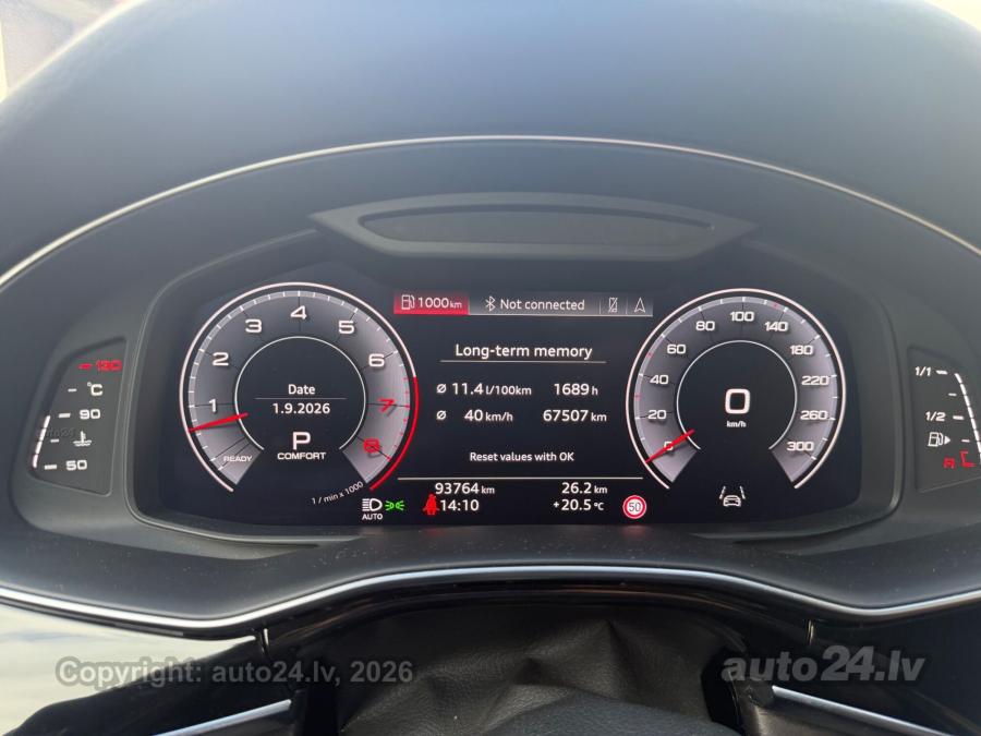 Melns Audi Q8 2019 Tallina, ar dzinēja tilpumu 3.00 L un nobraukumu 94 tūkst. km par 45000 €, foto 19 vietnē AUTOMOTO.COM.LV