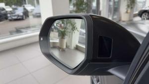 Melns Audi Q8 2019 Marijampole, ar dzinēja tilpumu 2.97 L un nobraukumu 220 tūkst. km par 39999 €, foto 19 vietnē AUTOMOTO.COM.LV