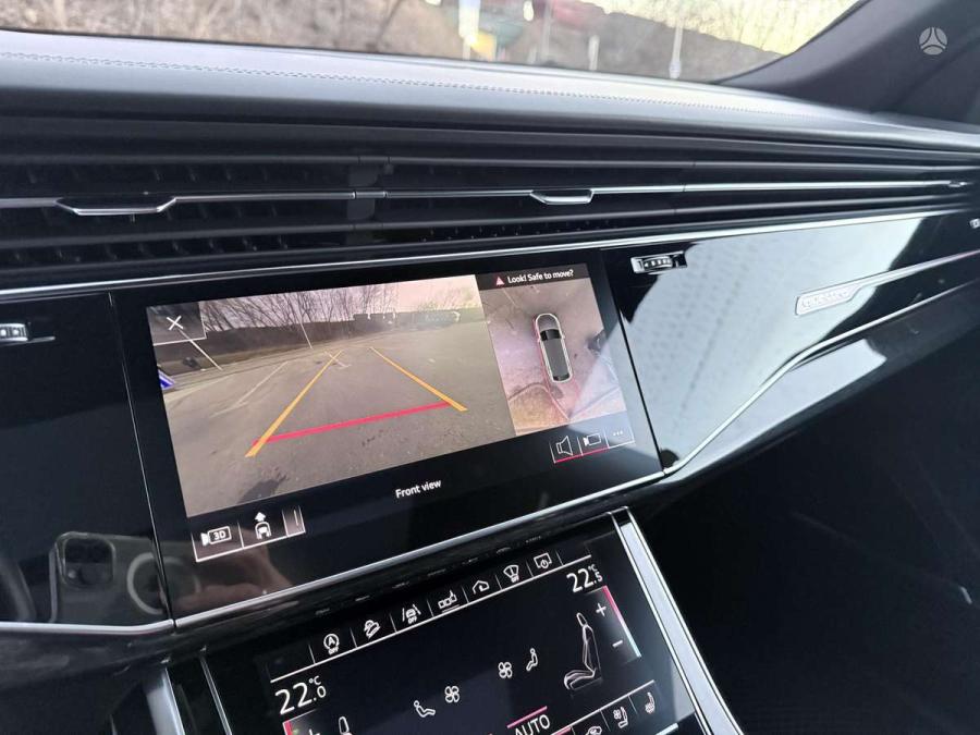 Black Audi Q8 2019 in Vilnius, with an engine capacity of 3.00 L and mileage of 137 thousand km for 39900 €, photo 13 on AUTOMOTO.COM.LV