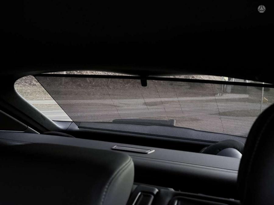 Black Audi Q8 2019 in Vilnius, with an engine capacity of 3.00 L and mileage of 137 thousand km for 39900 €, photo 17 on AUTOMOTO.COM.LV