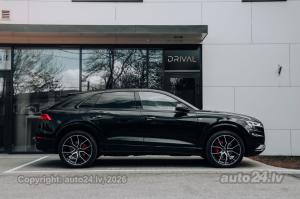 Melns Audi Q8 2020 Tallina, ar dzinēja tilpumu 3.00 L un nobraukumu 138 tūkst. km par 55900 €, foto 6 vietnē AUTOMOTO.COM.LV