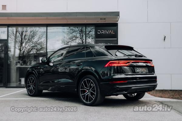 Black Audi Q8 2020 in Tallinn, with an engine capacity of 3.00 L and mileage of 138 thousand km for 55900 €, photo 6 on AUTOMOTO.COM.LV