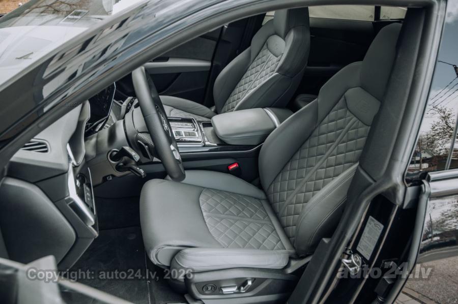Melns Audi Q8 2020 Tallina, ar dzinēja tilpumu 3.00 L un nobraukumu 138 tūkst. km par 55900 €, foto 12 vietnē AUTOMOTO.COM.LV