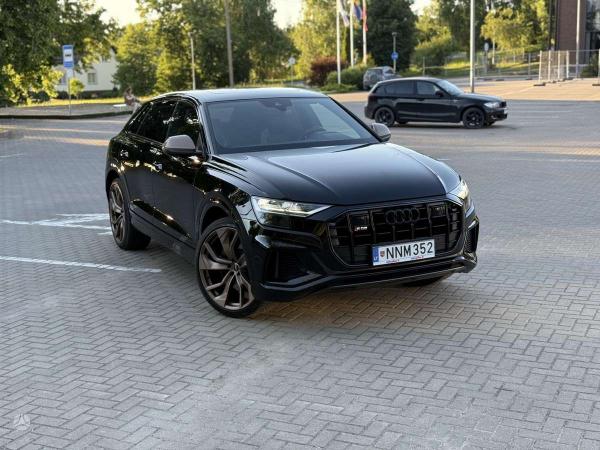 Melns Audi Q8 2020 Viļņa, ar dzinēja tilpumu 4.00 L un nobraukumu 199 tūkst. km par 52500 €, foto 7 vietnē AUTOMOTO.COM.LV