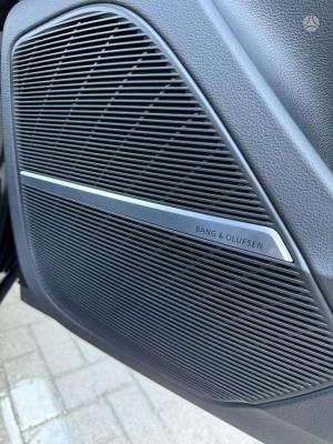 Черный Ауди Q8 2020 в Вильнюс, объемом двигателя 4.00 л и пробегом 199 тыс. км за 52500 €, фото 17 на AUTOMOTO.COM.LV