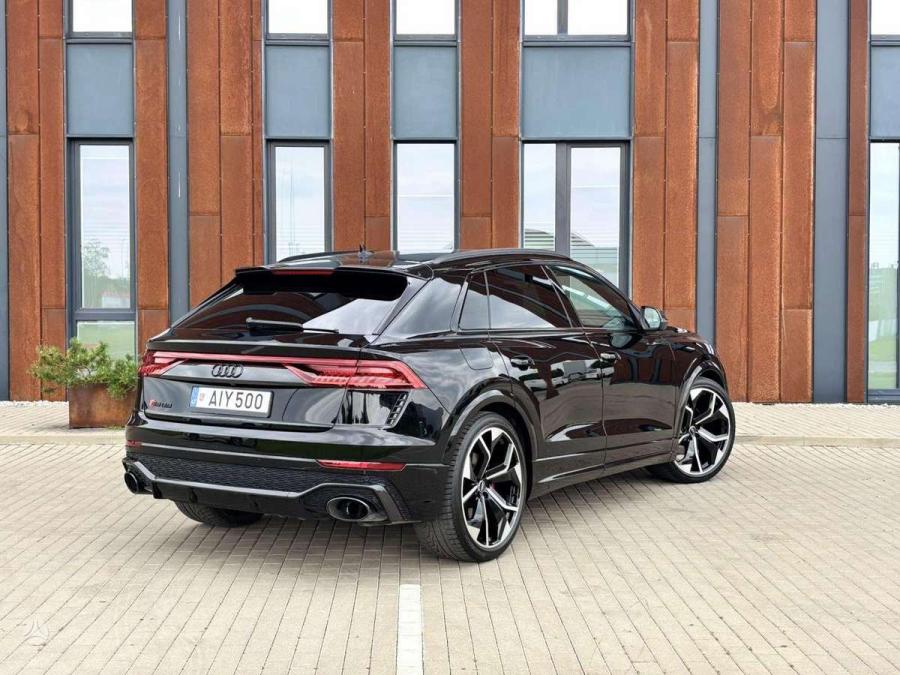 Melns Audi Q8 2020 Kauņa, ar dzinēja tilpumu 3.00 L un nobraukumu 80 tūkst. km par 55500 €, foto 5 vietnē AUTOMOTO.COM.LV