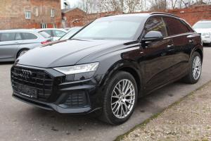 Melns Audi Q8 2021 Liepāja, ar dzinēja tilpumu 3.00 L un nobraukumu 92 tūkst. km par 59000 €, foto 2 vietnē AUTOMOTO.COM.LV