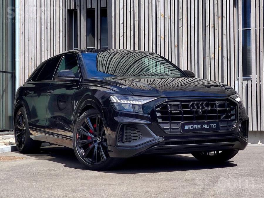 Black Audi Q8 2021 in Riga, with an engine capacity of 3.00 L and mileage of 93 thousand km for 69900 €, photo 2 on AUTOMOTO.COM.LV