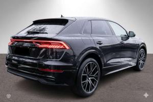 Black Audi Q8 2021 in Vilnius, with an engine capacity of 3.00 L and mileage of 109 thousand km for 64500 €, photo  on AUTOMOTO.COM.LV