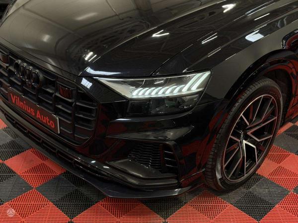 Melns Audi Q8 2021 Viļņa, ar dzinēja tilpumu 3.00 L un nobraukumu 149 tūkst. km par 50990 €, foto 7 vietnē AUTOMOTO.COM.LV