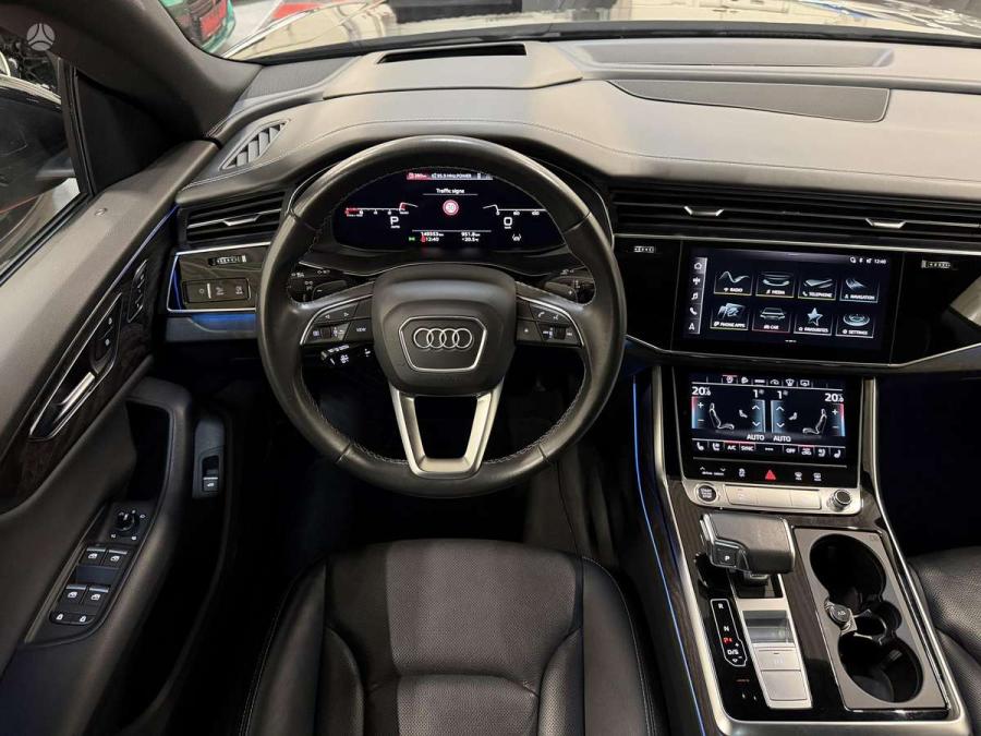 Black Audi Q8 2021 in Vilnius, with an engine capacity of 3.00 L and mileage of 149 thousand km for 50990 €, photo 19 on AUTOMOTO.COM.LV
