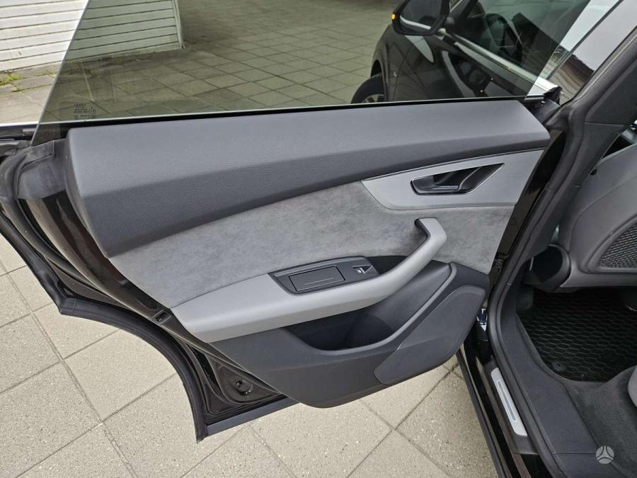 Black Audi Q8 2021 in Vilnius, with an engine capacity of 3.00 L and mileage of 99 thousand km for 49800 €, photo 24 on AUTOMOTO.COM.LV